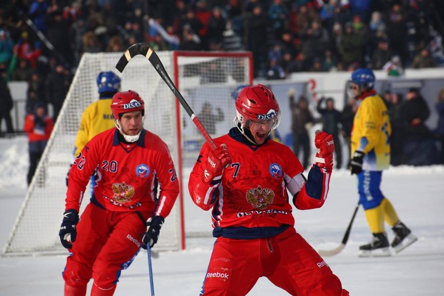 Bandy, vince la Russia. Ma che sorpresa la Somalia sul ghiaccio - La ...