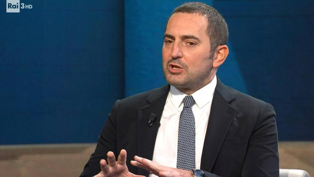 Spadafora fa coming out in tv: "Sono omosessuale" - La Gazzetta dello Sport