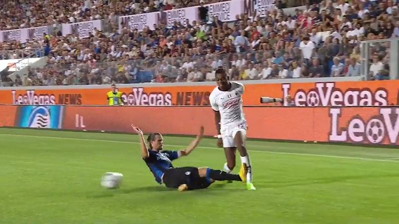 VIDEO Atalanta-Milan, highlights: Hateboer, fallo duro su Leao- Video ...