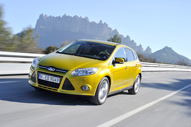 FORD: ALTE PRESTAZIONI E COMFORT ASSOLUTO IN MENO DI UN LITRO